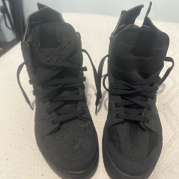 Jeremy Scott x Adidas | Shoes | Asap Rocky Black Wings Adidas Size 1 ...